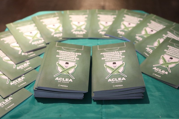 Livro ‘Aclea: 50 anos’, do jornalista Carlos Zamith é lançado em Manaus