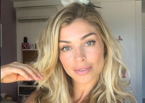 Grazi Massafera posta foto antiga e é comparada com Aline Riscado